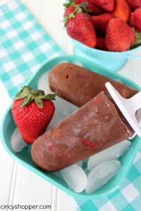 Strawberry Chocolate Pudding Pops Recipe - CincyShopper