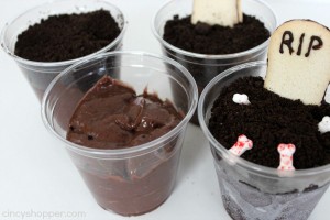 Graveyard Pudding Cups Recipe - CincyShopper