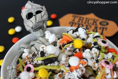 Spooky Halloween Popcorn Recipe - CincyShopper