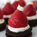Santa Hat Oreos Recipe - CincyShopper