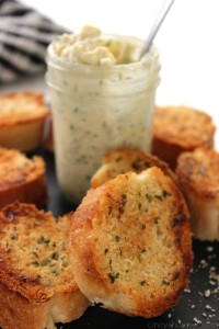Easy Garlic Butter Spread - CincyShopper