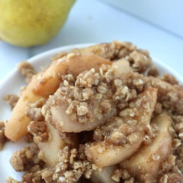 Easy Pear Crisp - CincyShopper
