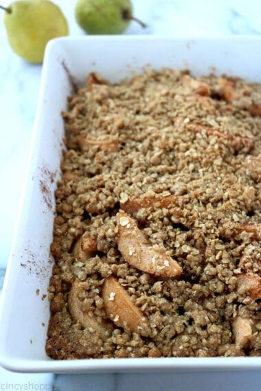 Easy Pear Crisp - CincyShopper