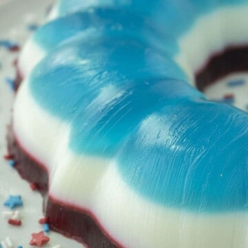 Red White & Blue Jello Mold - CincyShopper
