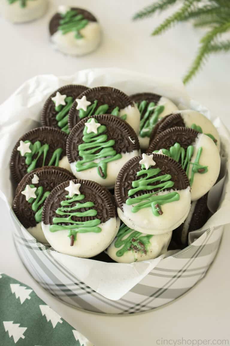 Christmas Oreos - CincyShopper