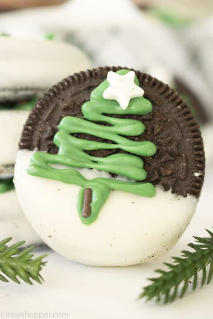 Christmas Oreos - CincyShopper