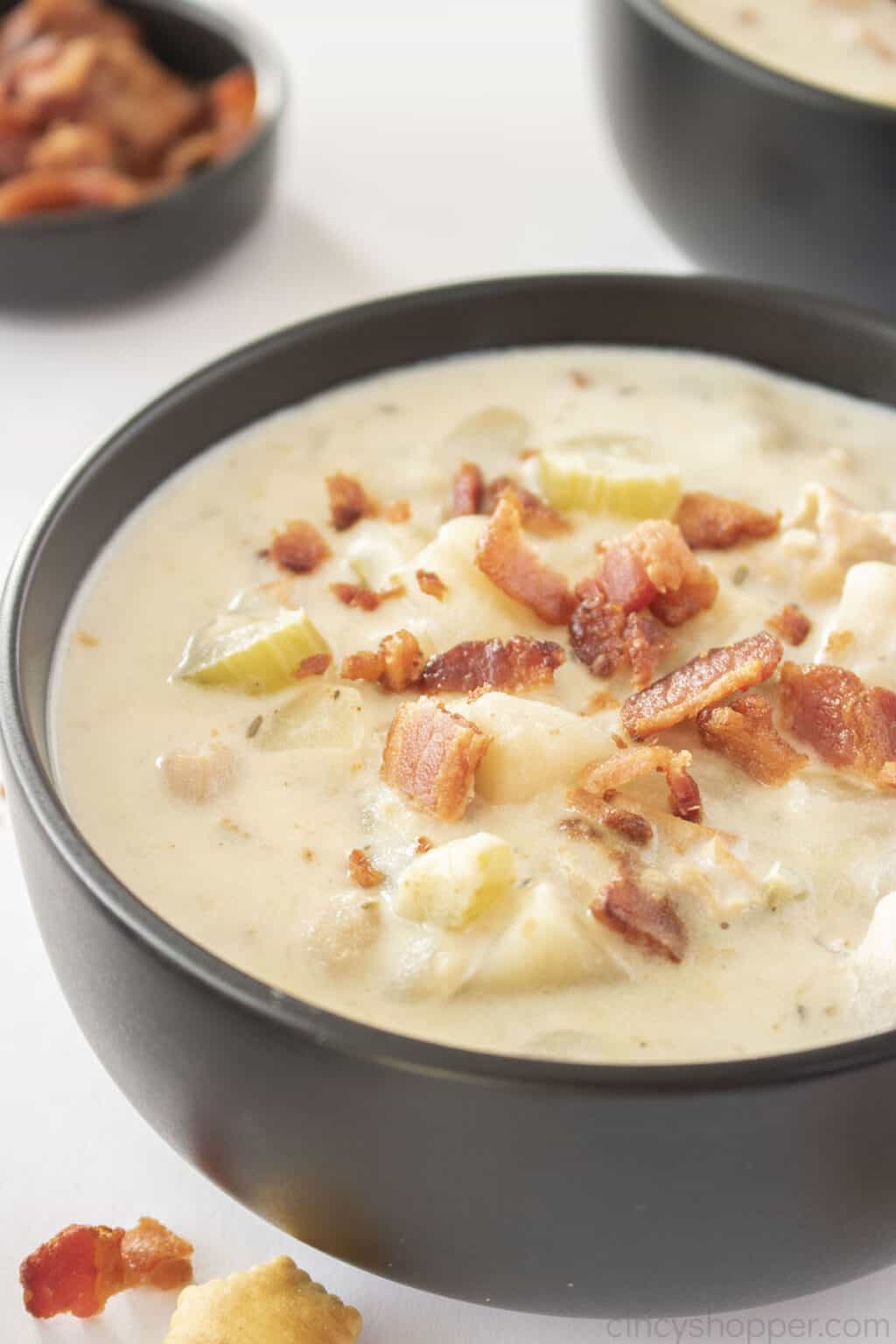 Crock Pot Clam Chowder - CincyShopper