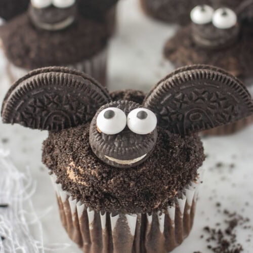 Bat Cupcakes - CincyShopper