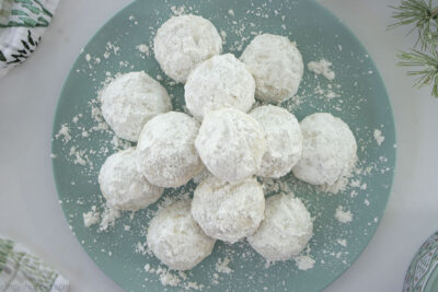 Pecan Snowball Cookies - CincyShopper
