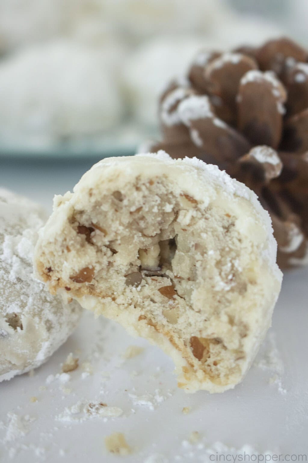 Pecan Snowball Cookies - CincyShopper